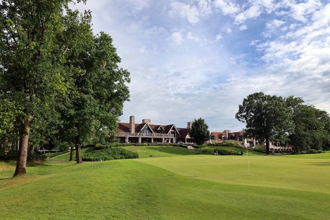 The Duke Golf - Golf Nederland • Pin High